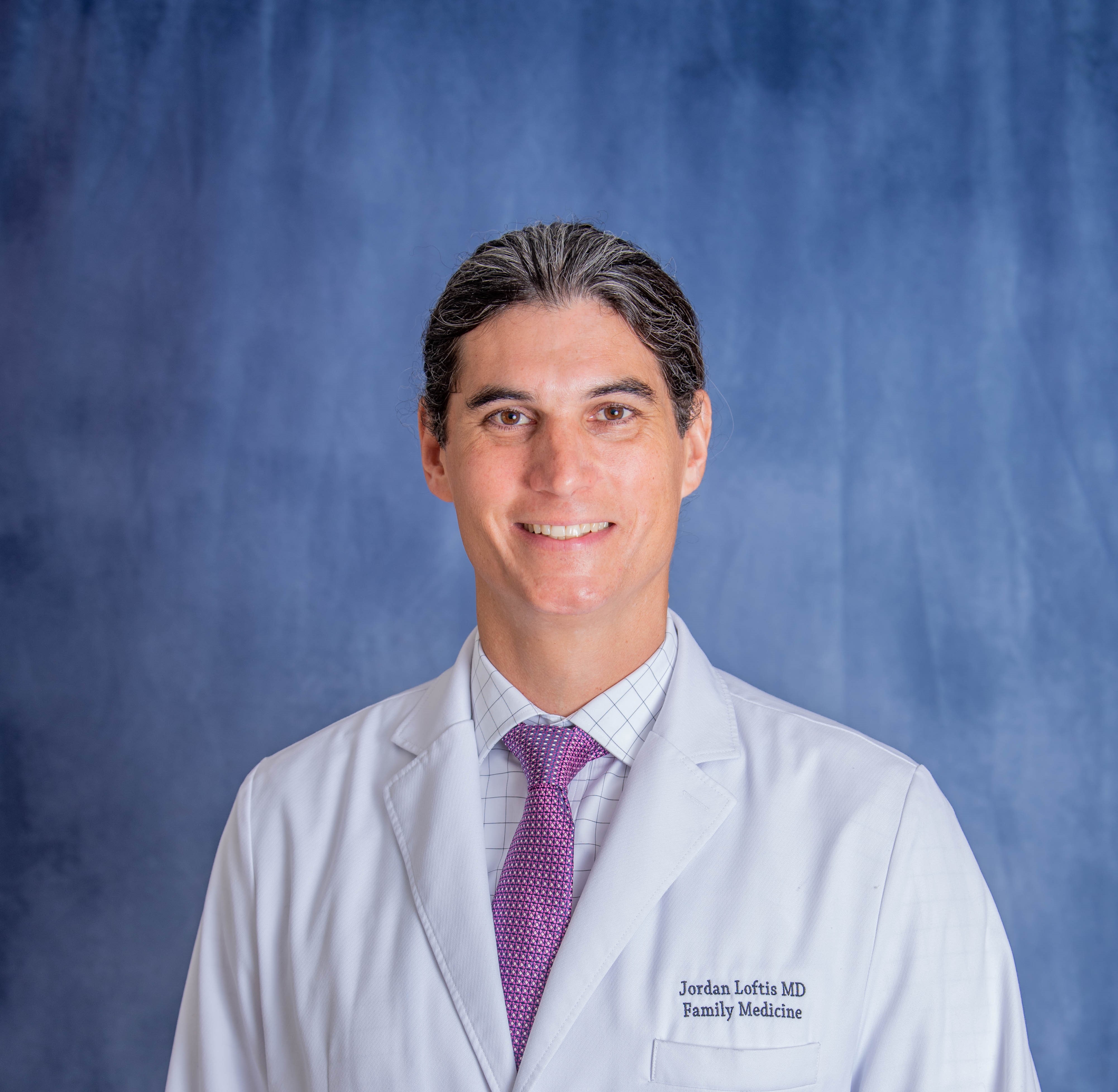 Dr. Jordan Loftis - Cocoa Beach, Florida Family Doctor