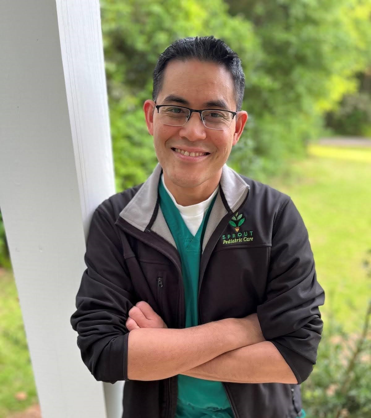 Dr. Oliver Reyes - Tallahassee, Florida Pediatrician