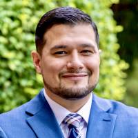 Dr. Andres R Garza - Arlington, Virginia Internist